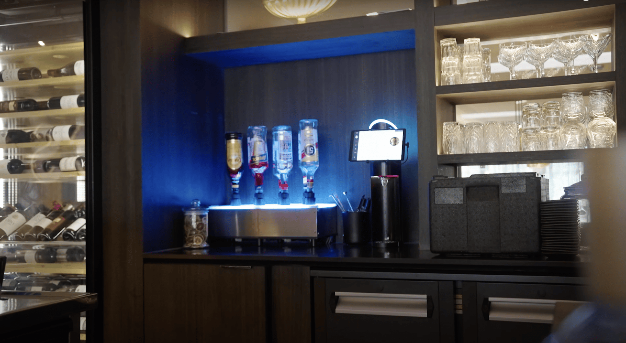 TenderOne Cocktails voorziet cocktailmachines bij Hotel Beveren